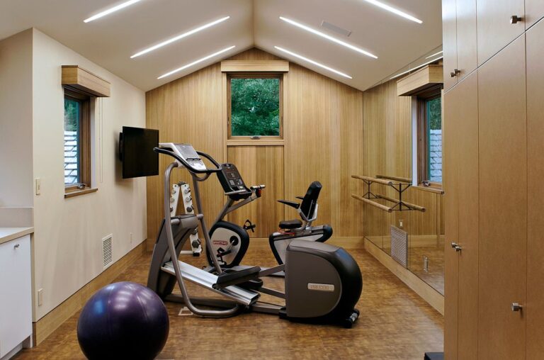 How To Use A Sauna At The Gym